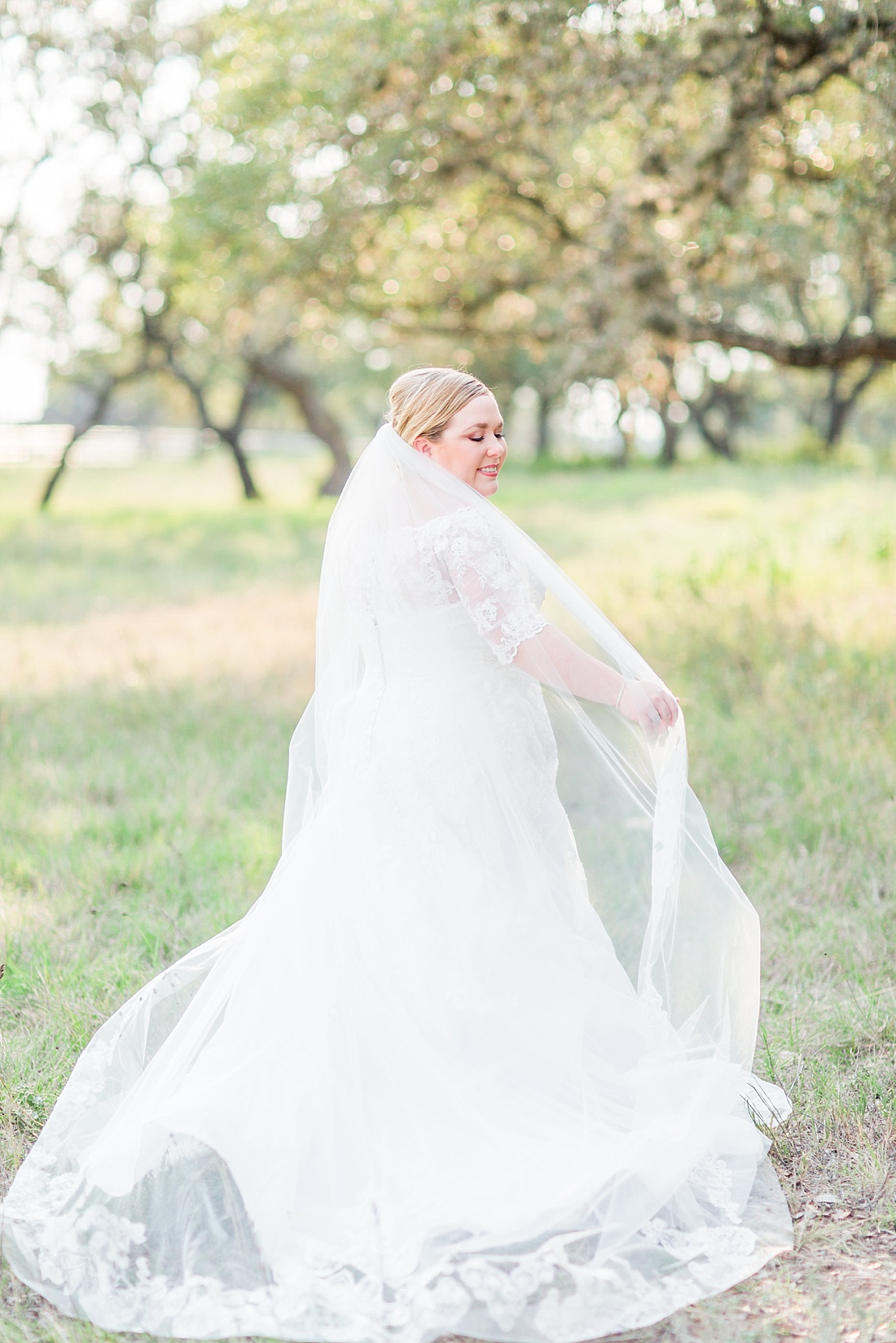Samantha's Bridal Photos | CW Hill Country Ranch {Boerne, Texas}